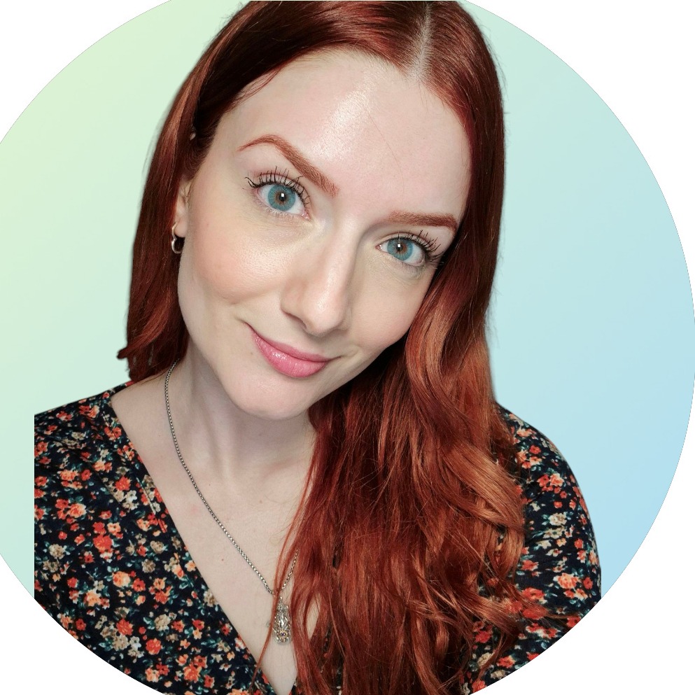 Evelyn Jade's Profile - Vids, Pics & More | ManyVids - ManyVids